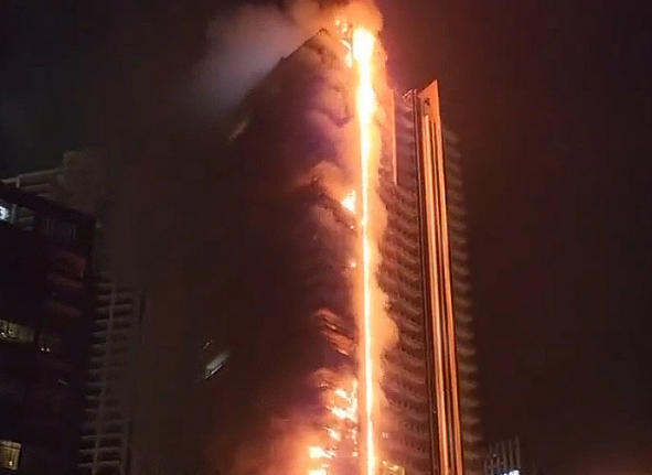 Massive Blaze Erupts at Dubai’s Marina Pinnacle, Over 3,800 Evacuated ...
